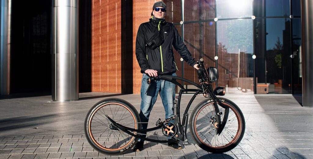 100 Super Custom Trikes